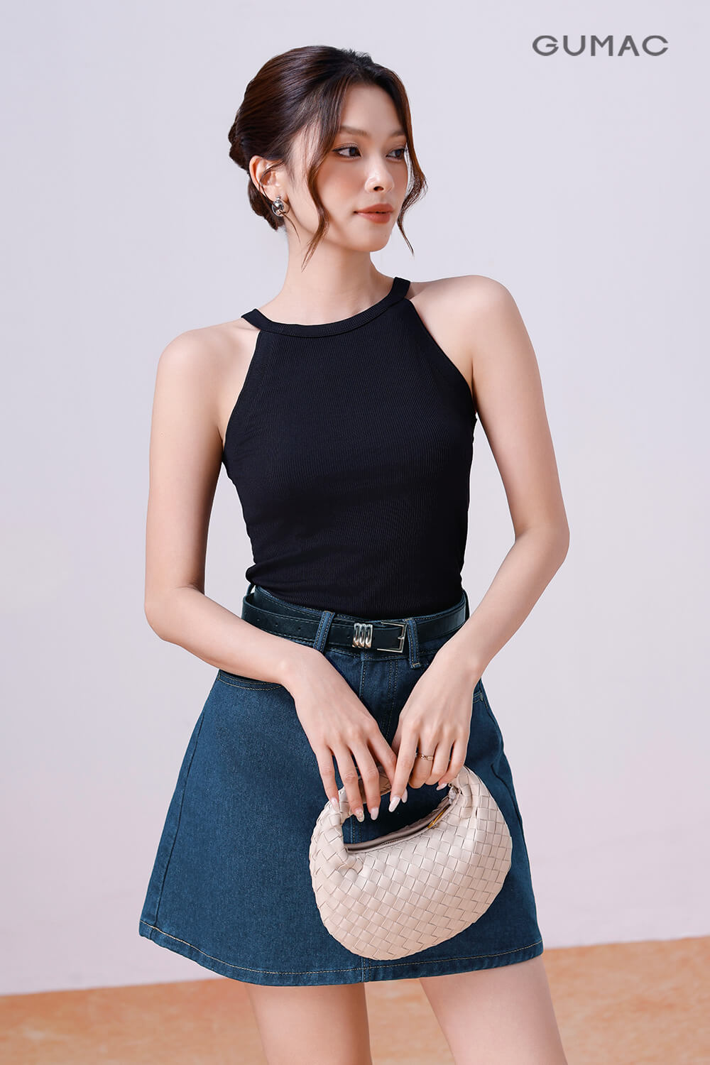 Đi xem concert mặc gì? Bật bí cách phối outfit đi QUẨY cho nàng đu idol