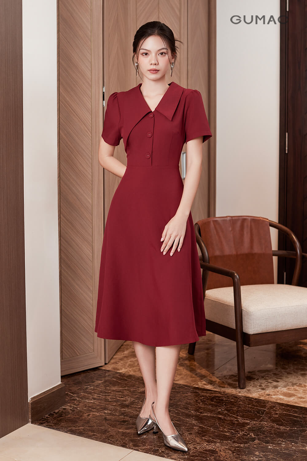 10+ Mẫu váy đỏ đón Tết cực NỔI BẬT giúp nàng ghi ấn tượng